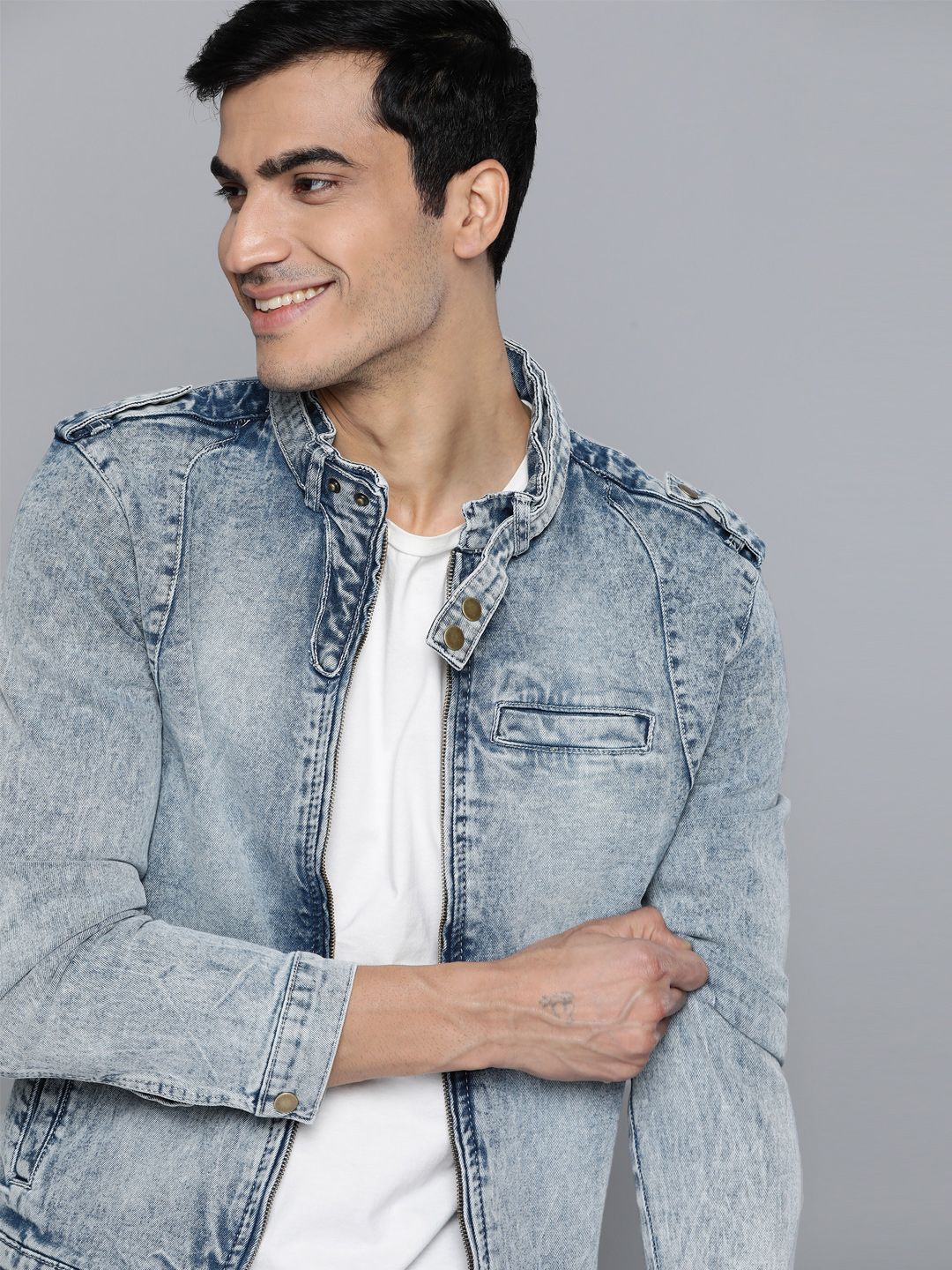 Mast & Harbour Men Blue Washed Denim Jacket - Price History