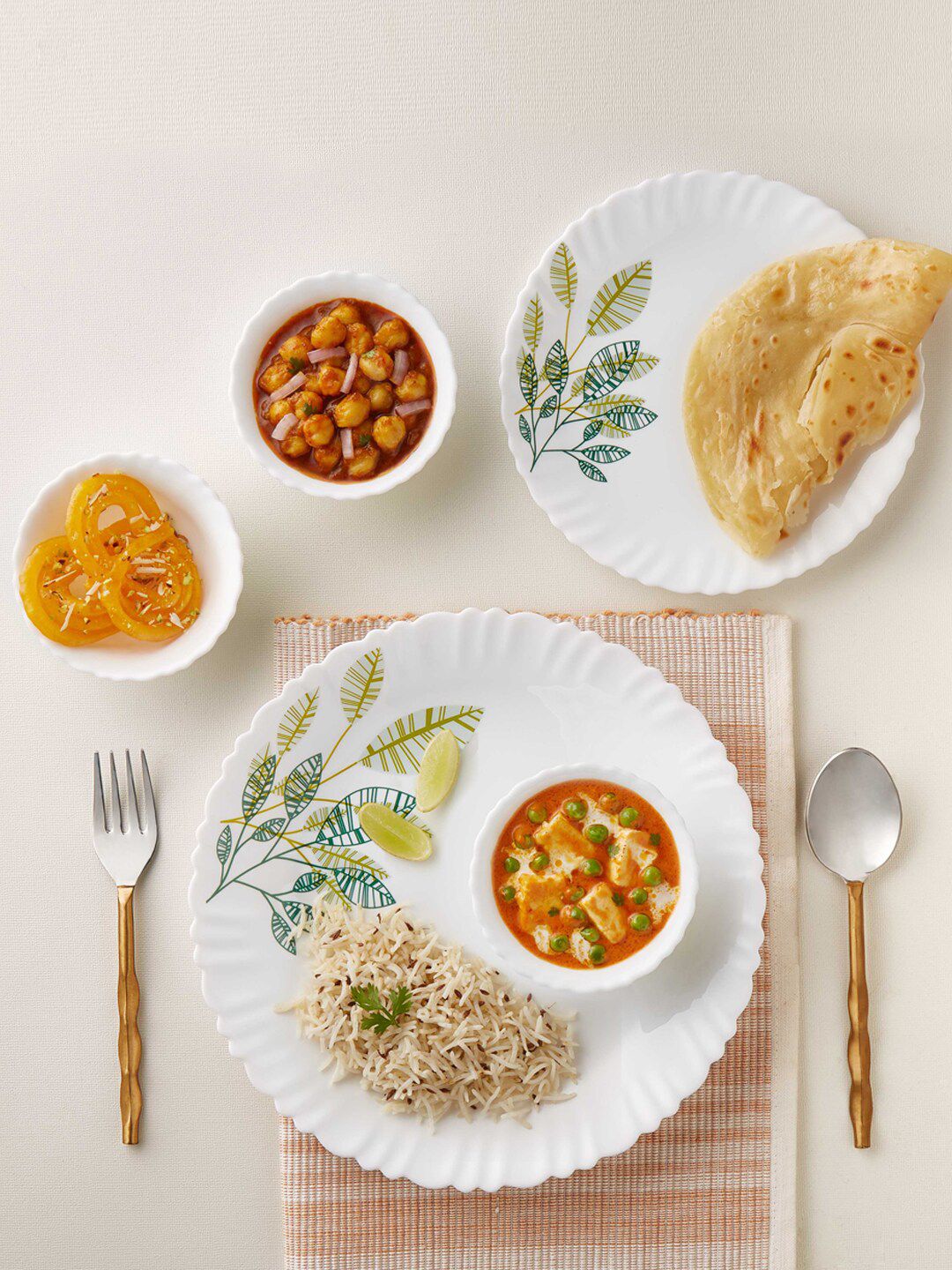 Larah by BOROSIL Galaxy Fauna Set of 17 Floral Printed Opalware Glossy Dinner Set - Price History