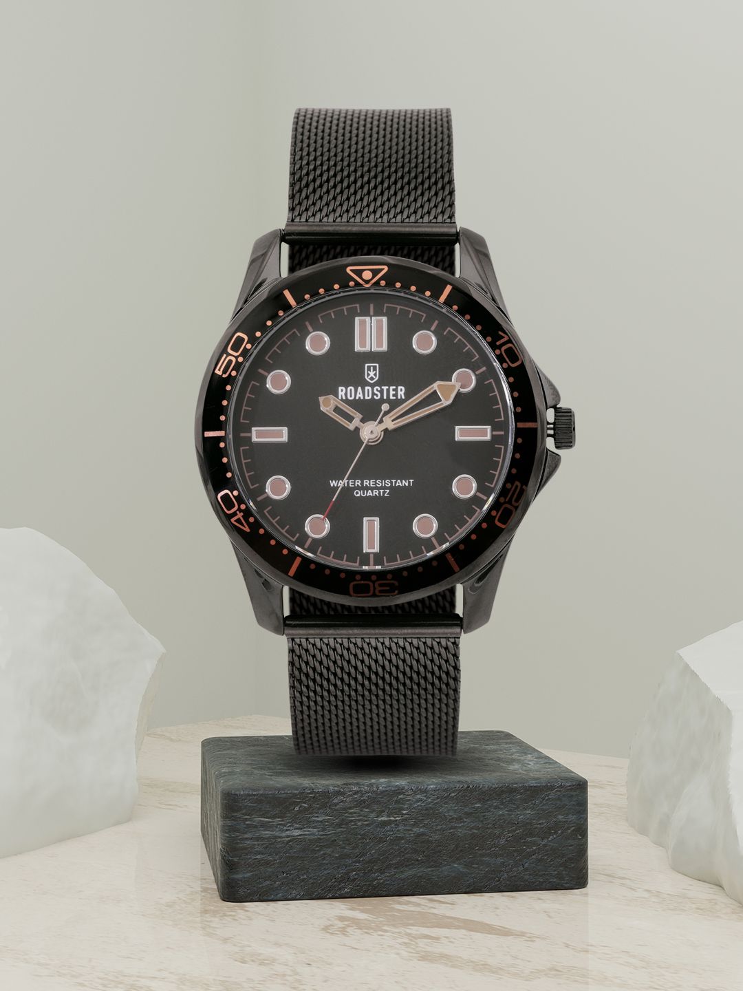 Roadster Men Black Analogue Watch MFB-PN-PF-DK2918A - Price History