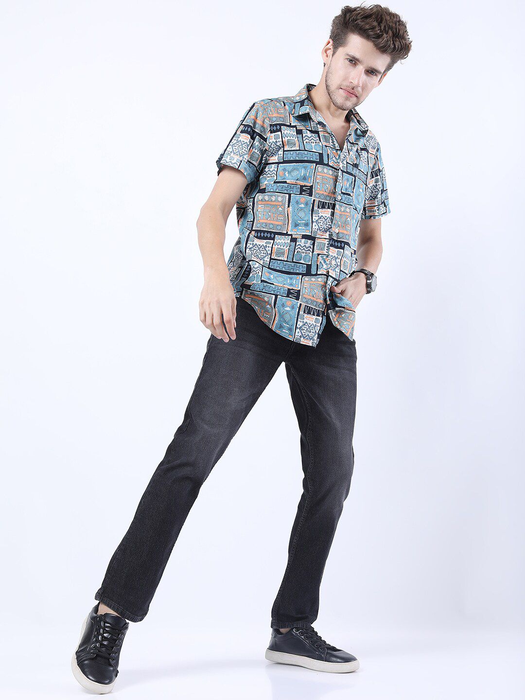 Buy KETCH Men Charcoal Straight Fit Mid Rise Light Fade Stretchable ...