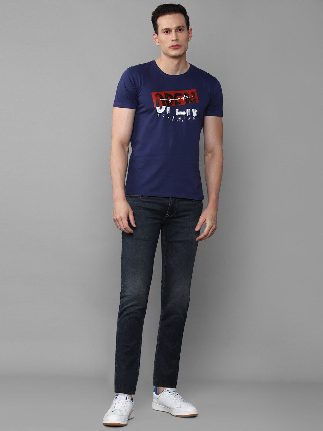 Buy Louis Philippe Jeans Men Navy Blue Slim Fit Light Fade Jeans ...