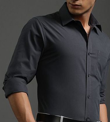 Buy HIGHLANDER Men Spread Collar Solid Cotton Slim Fit Formal Shirt ...