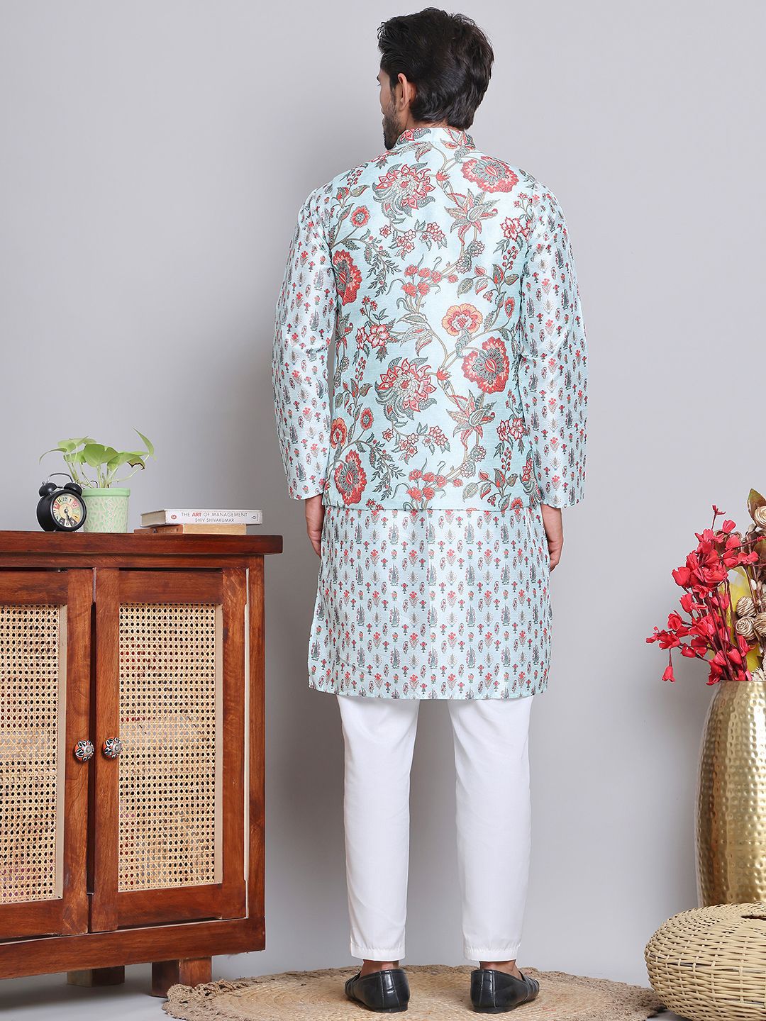 Buy Jompers Floral Printed Mandarin Collar Kurta With Pyjamas & Nehru ...