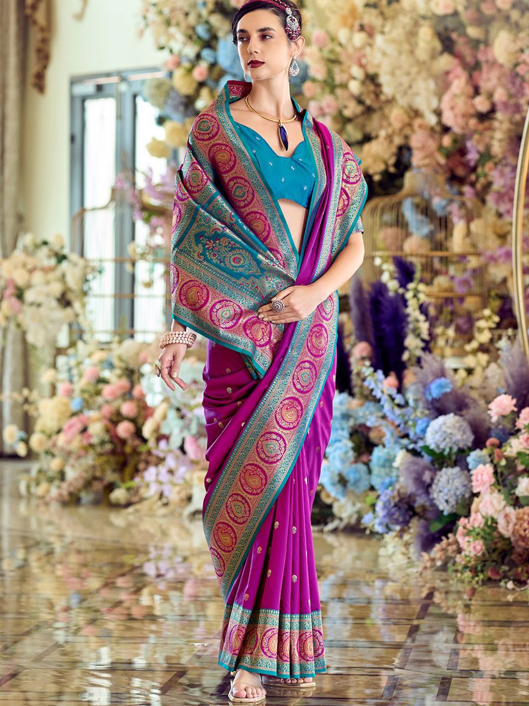 Buy Satrani Woven Design Zari Pure Silk Banarasi Saree - Sarees for ...