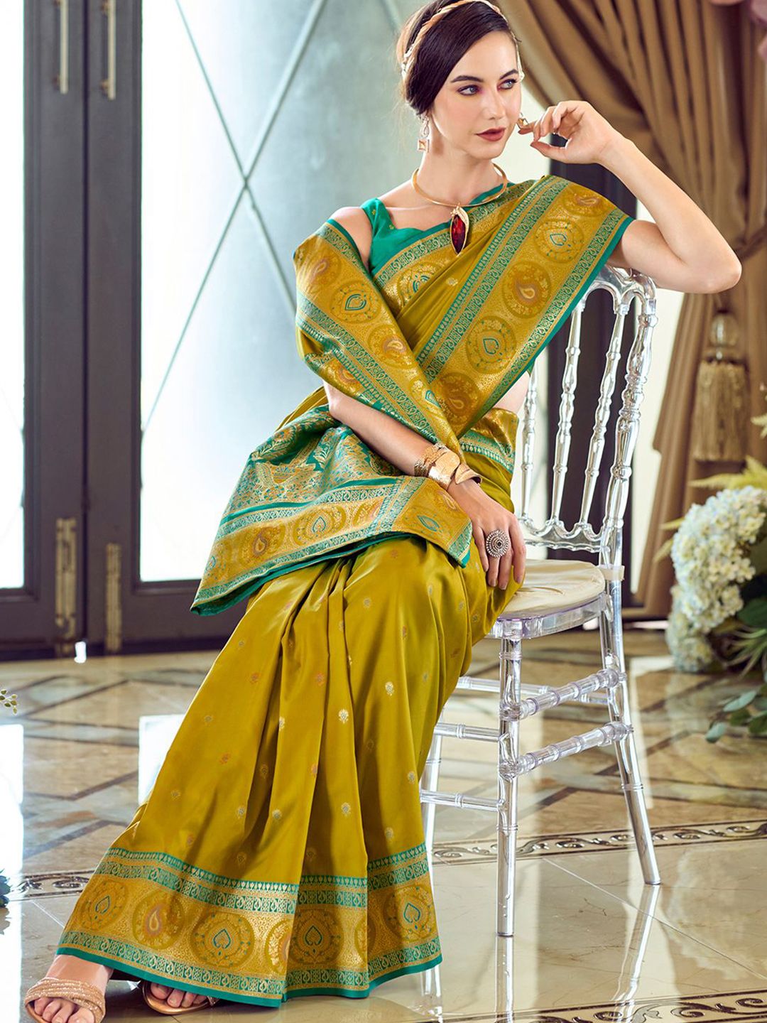 Buy Satrani Woven Design Zari Banarasi Saree - Sarees for Women ...