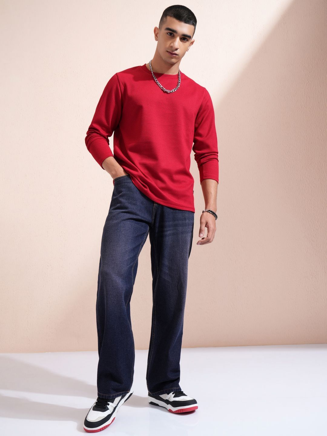 Buy HIGHLANDER Men Self Design Round Neck Relaxed Fit T Shirt - Tshirts ...