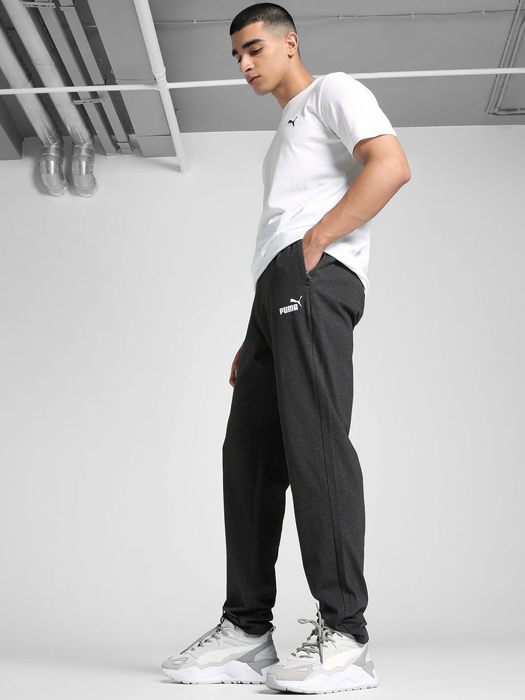 Buy Puma Men Zippered Jersey Pants - Track Pants for Men 33742328 | Myntra