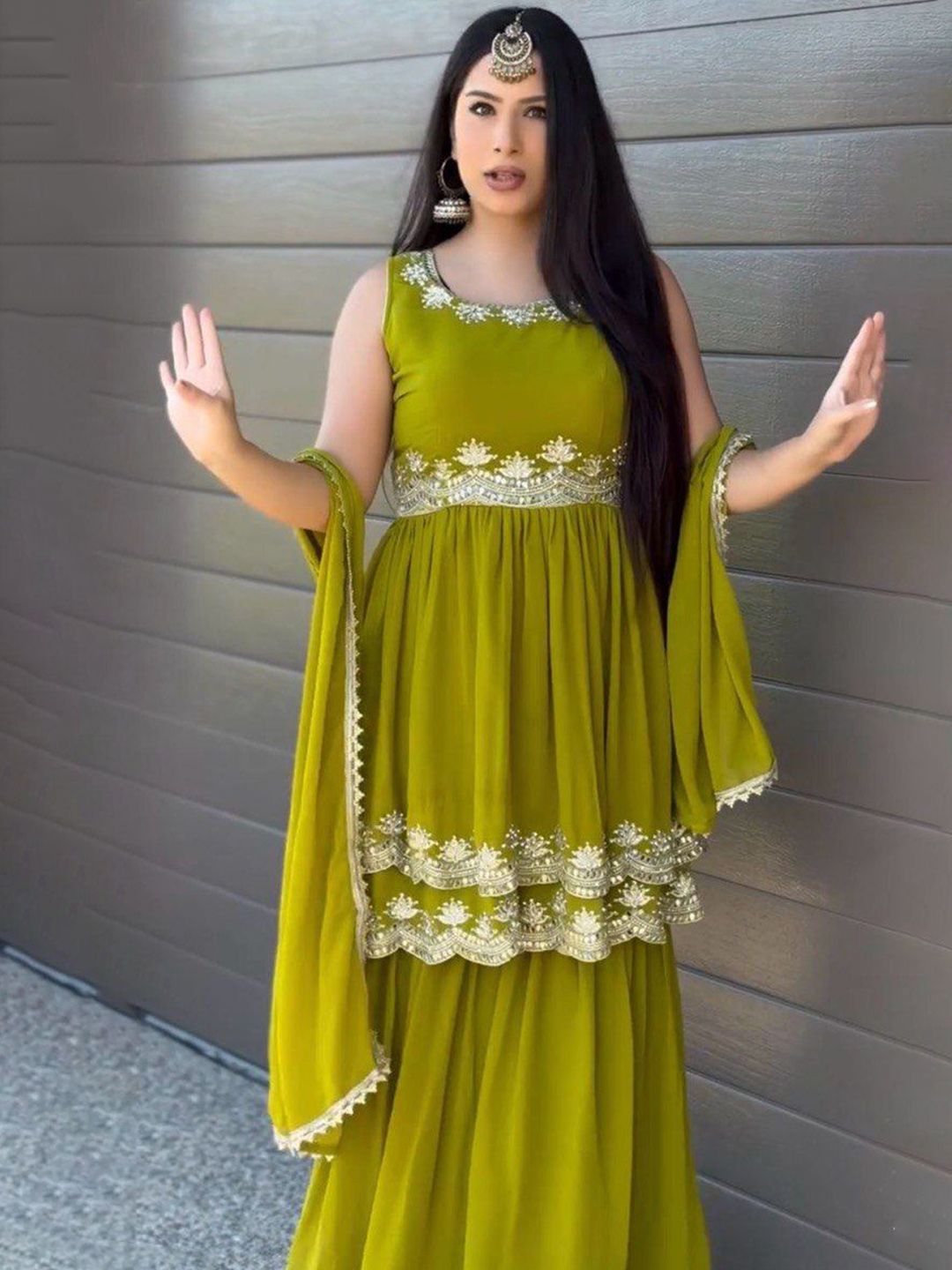 Buy CRAFTLE Women Floral Regular Kurta With Sharara & Dupatta - Kurta Sets for Women 36355900 ...