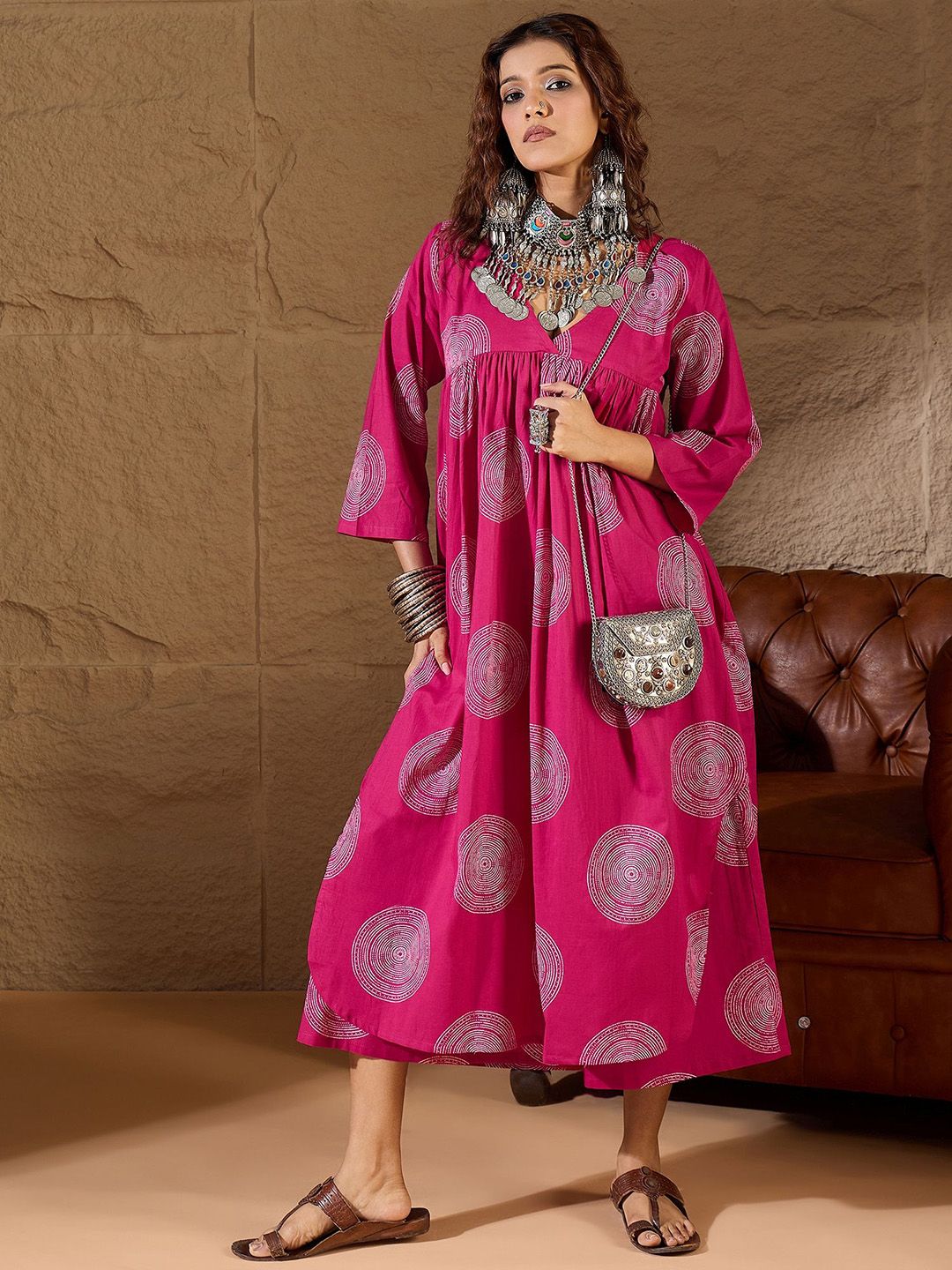 Buy InWeave Geometric Printed V Neck A Line Pure Cotton Kurta With Palazzos - Kurta Sets for ...