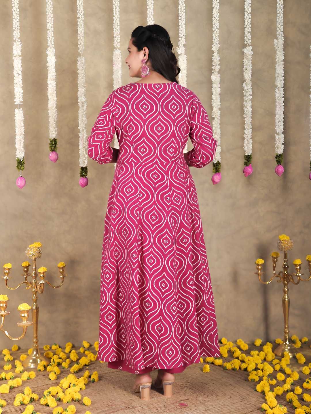 Buy Aramya Women Ethnic Motifs Printed Empire Pure Cotton Kurta With ...