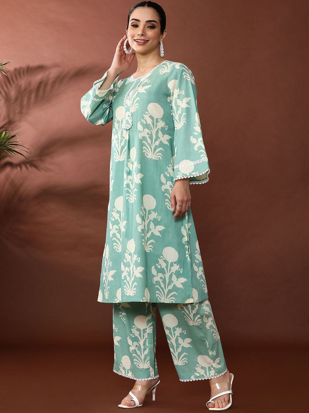 Buy Anouk Floral Printed Round Neck Pure Cotton Straight Kurta With Palazzo - Kurta Sets for ...
