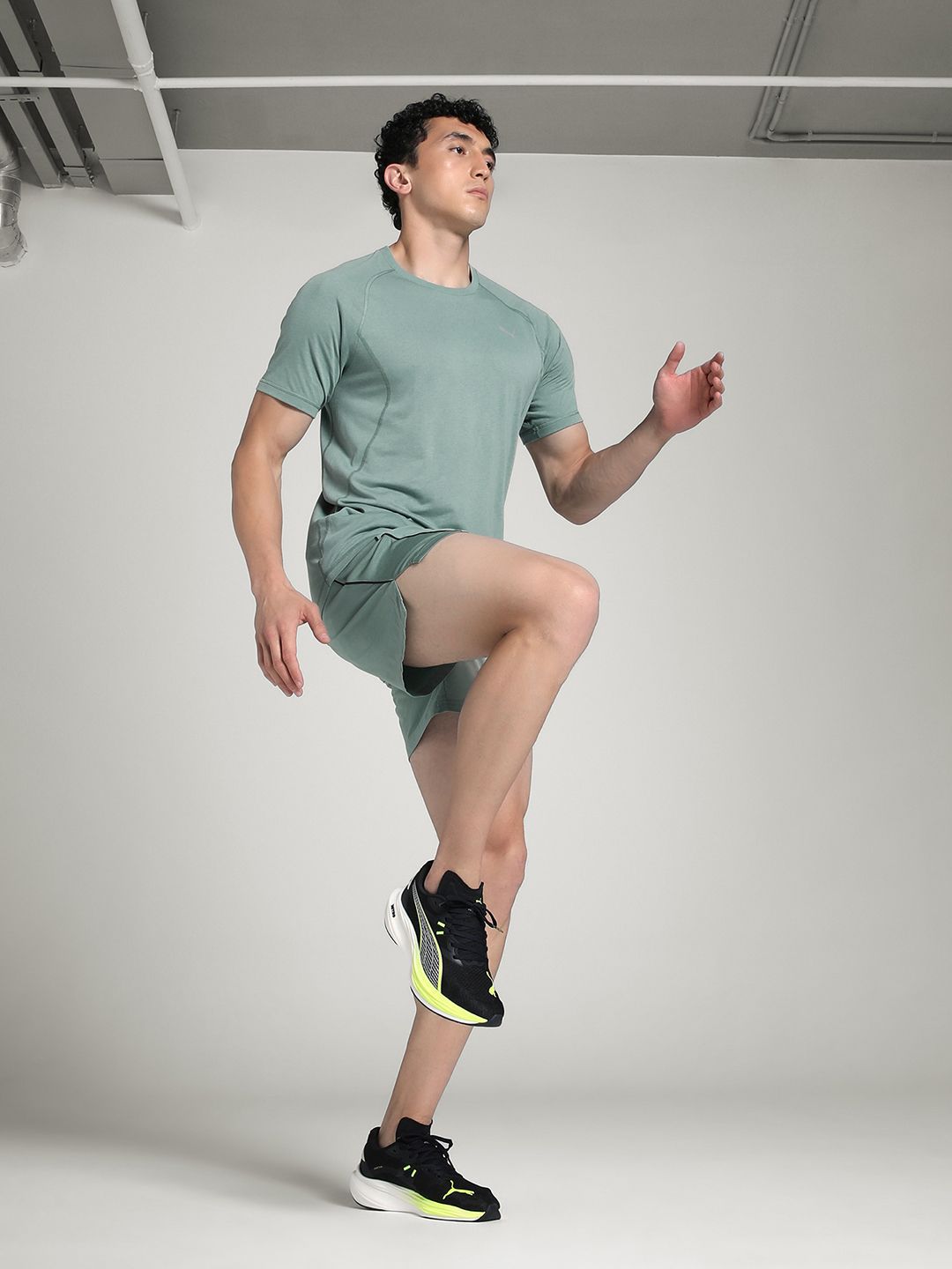 Buy Puma Velocity Tri Blend Running Tee - Tshirts for Men 32823867 | Myntra