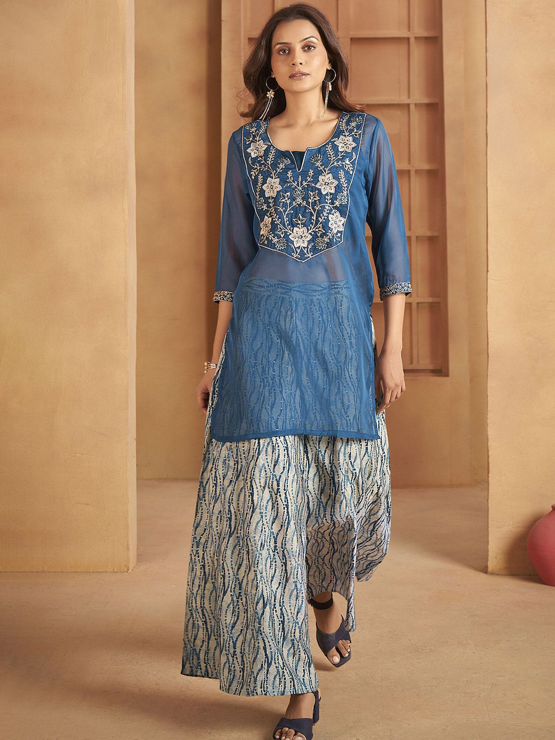 Buy Anouk Floral Embroidered Straight Liva Kurta With Palazzos - Kurta Sets for Women 32796324 ...