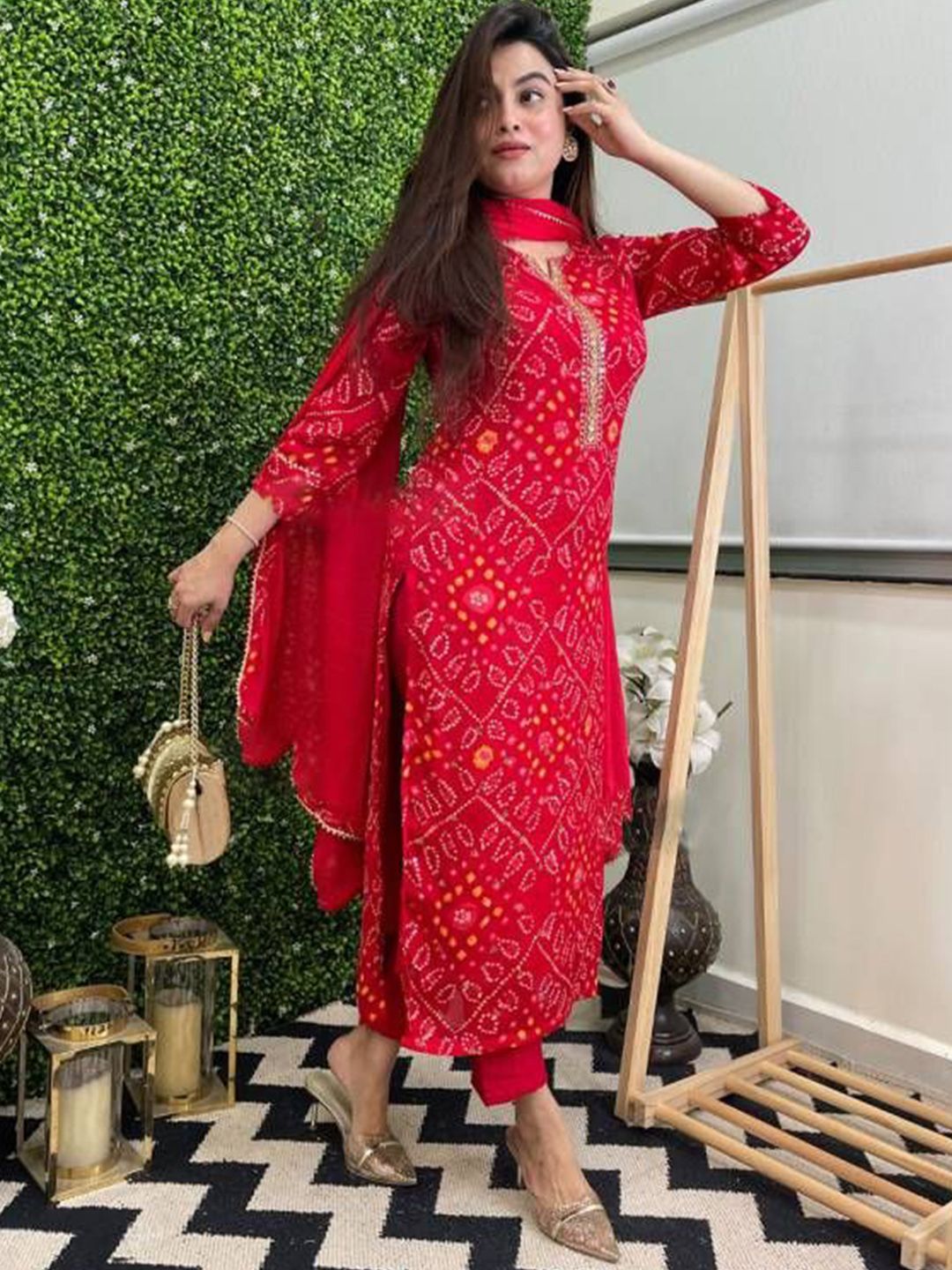 Buy Piludi Women Bandhani Embroidered Regular Kurta With Trousers ...