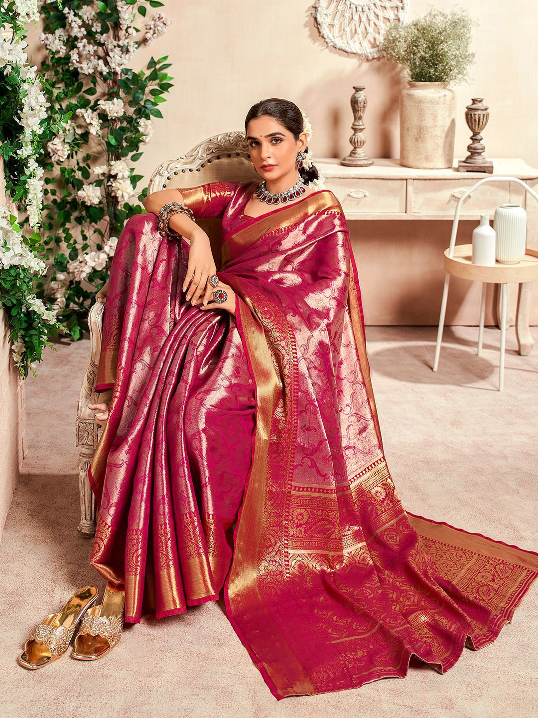 Buy Satrani Floral Zari Banarasi Saree - Sarees for Women 32698165 | Myntra