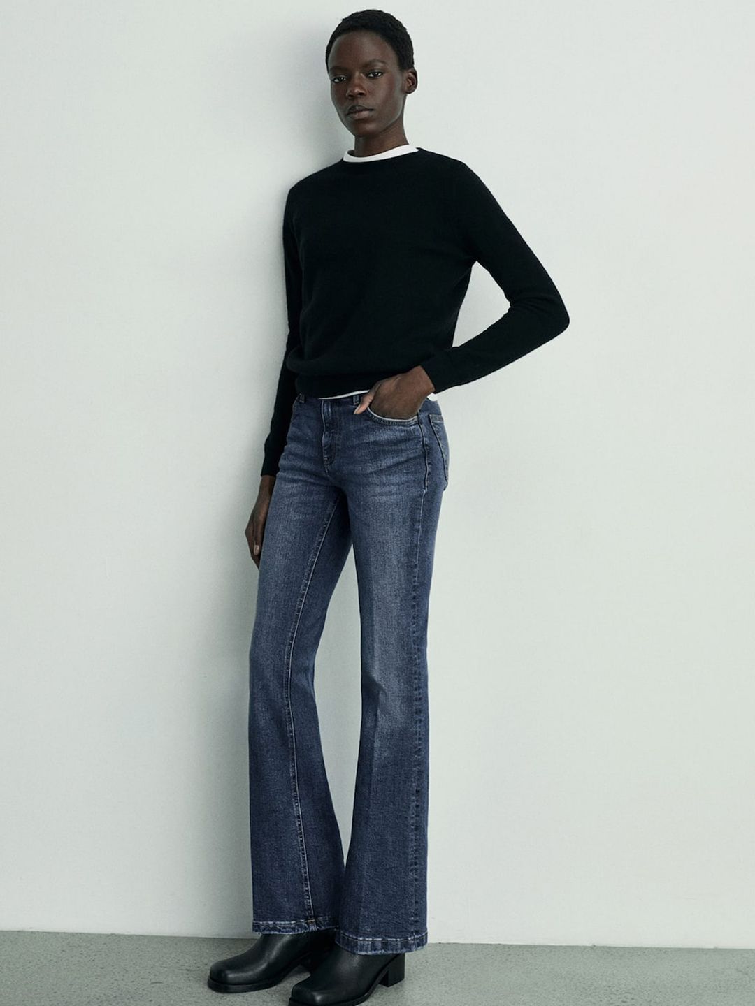 Buy MANGO Women Light Fade Bootcut Stretchable Jeans - Jeans for Women ...