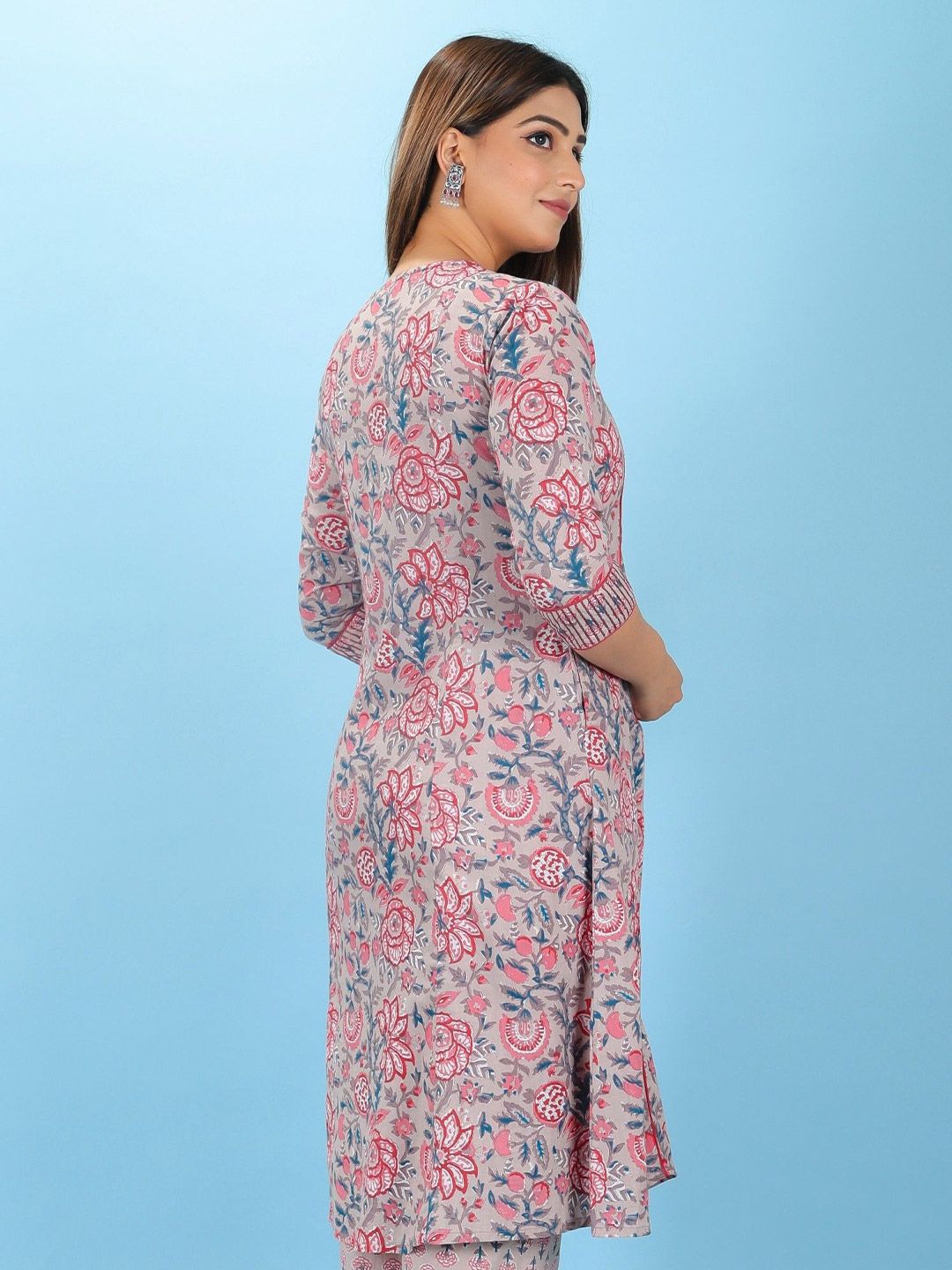 Buy Aramya Women Floral Printed Kurta - Kurtas for Women 35902504 | Myntra