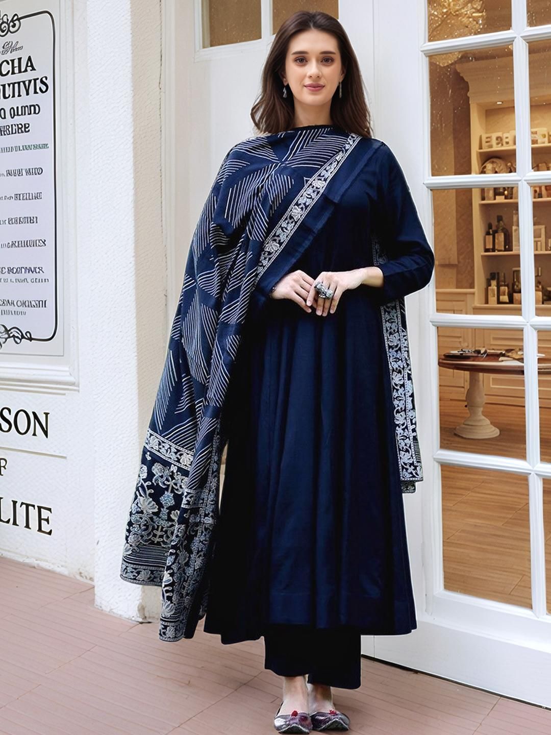 Buy Aaghnya Women Blue Kurta Sets - Kurta Sets for Women 36007204 | Myntra