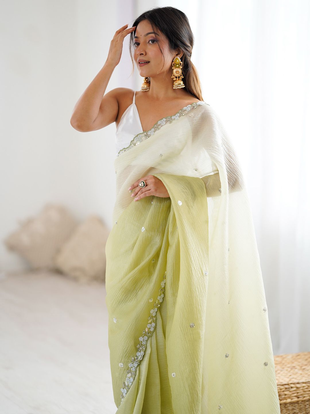 Buy Anouk Embellished Beads And Stones Detail Saree - Sarees for Women 36118224 | Myntra