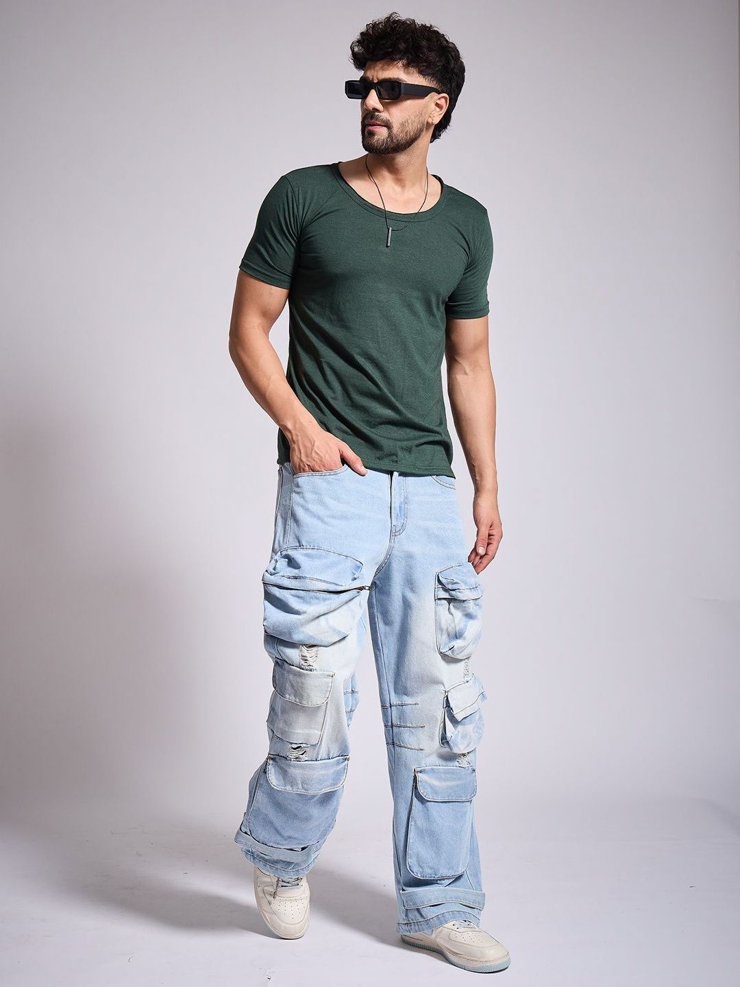 Buy FUGAZEE Men Solid Scoop Neck Pure Cotton Muscle Fit T Shirt ...