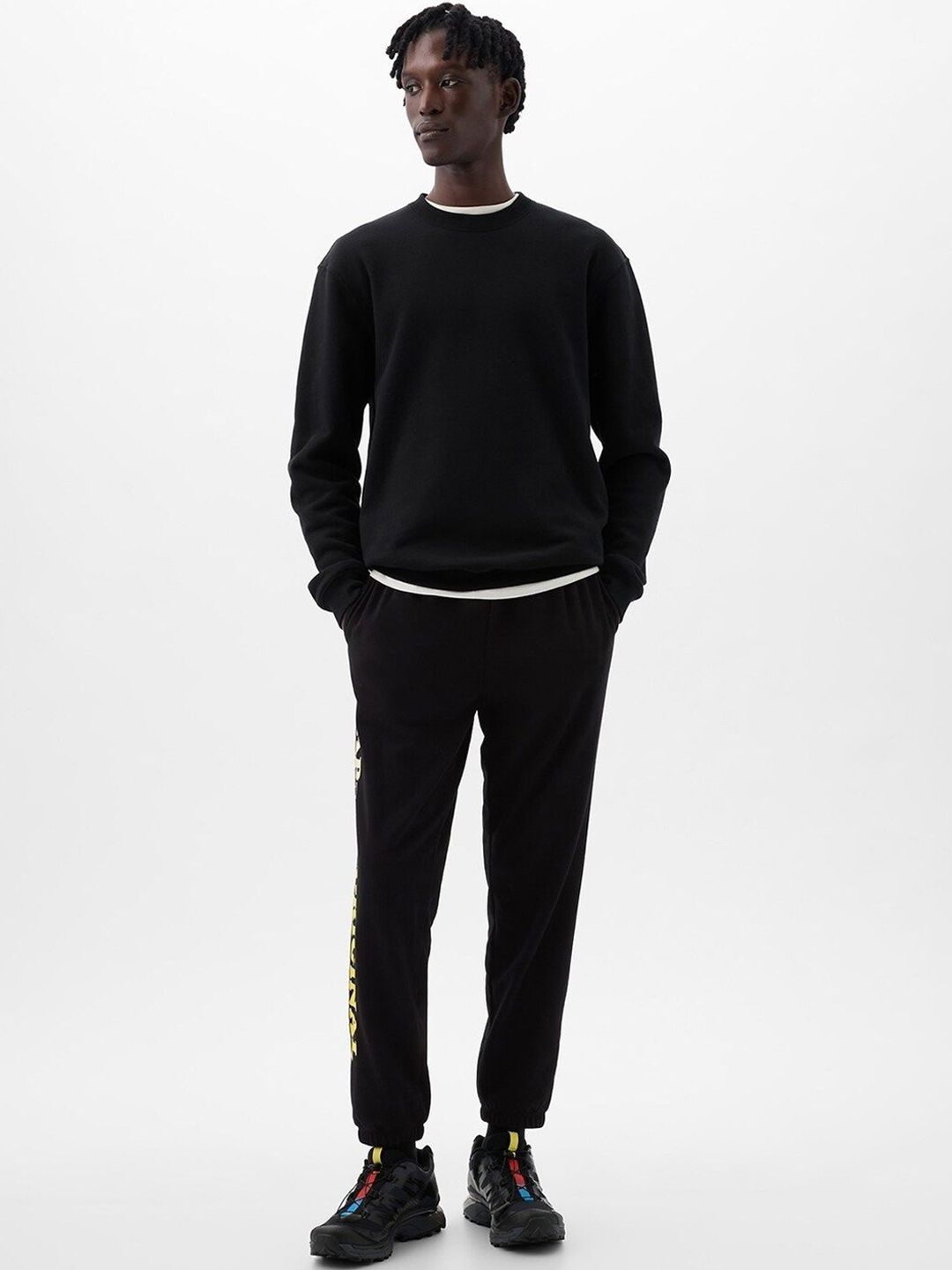 Buy GAP Men Typographic Pure Cotton Mid Rise Joggers - Track Pants for ...