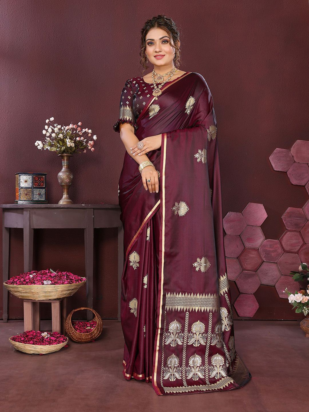 Buy Elora Floral Motifs Satin Zari Banarasi Saree - Sarees for Women ...
