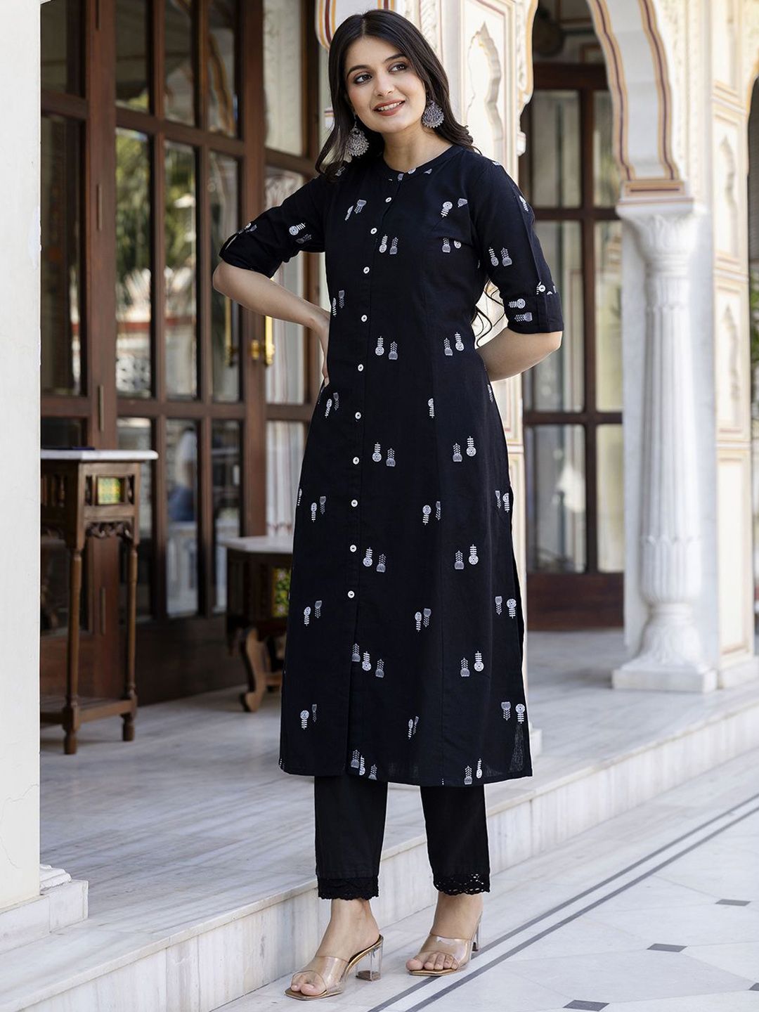 Buy Pistaa Floral Printed Mandarin Collar Pure Cotton A Line Kurta With ...