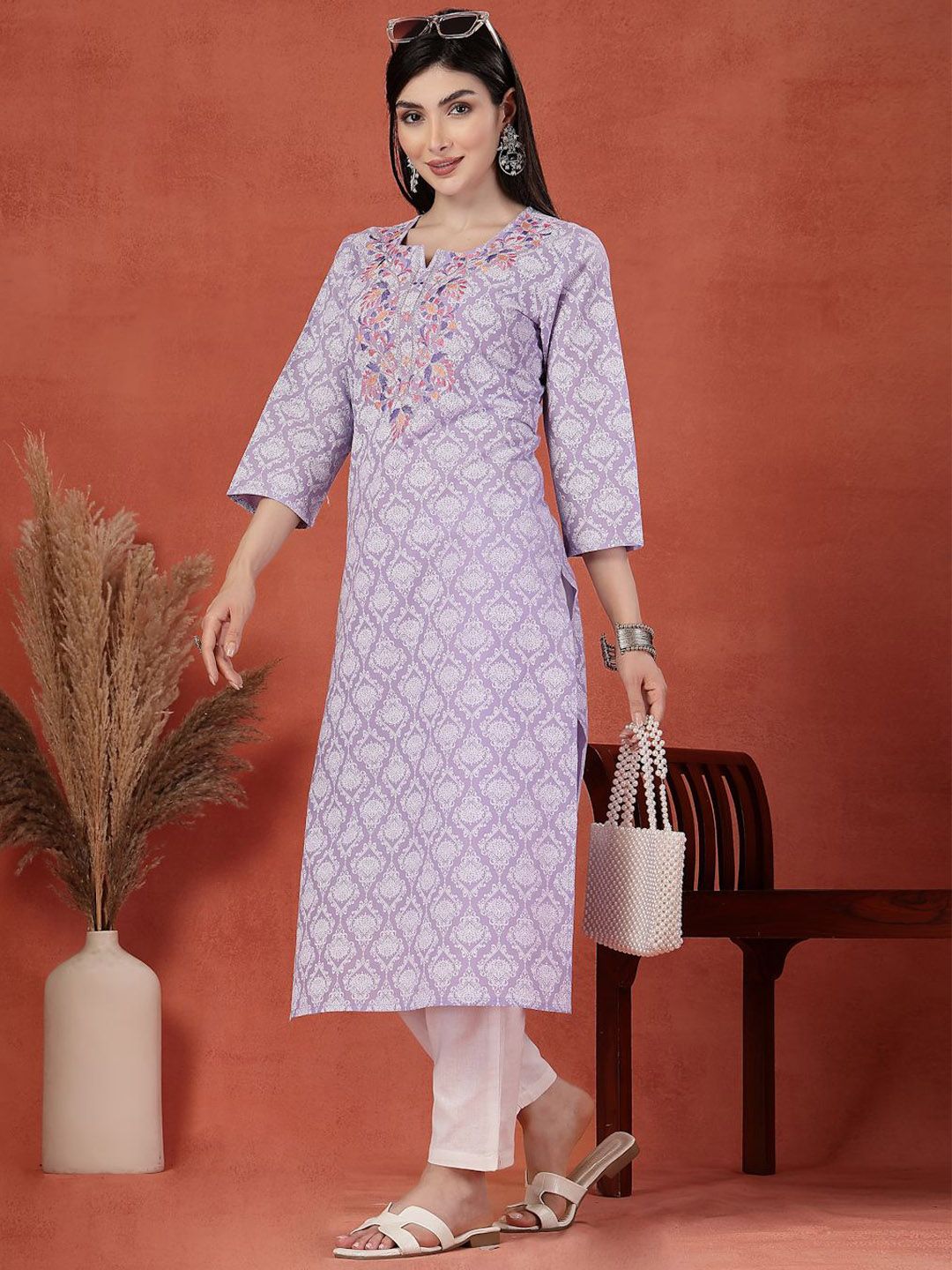 Buy Sangria Floral Printed Thread Work Notch Neck Pure Cotton Straight Kurta - Kurtas for Women ...