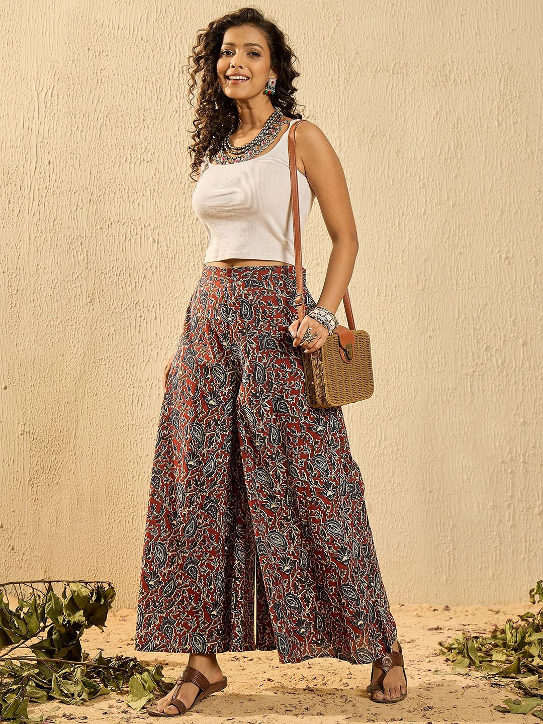 Buy InWeave Women Floral Printed Flared Ethnic Palazzos - Palazzos for Women 33905089 | Myntra