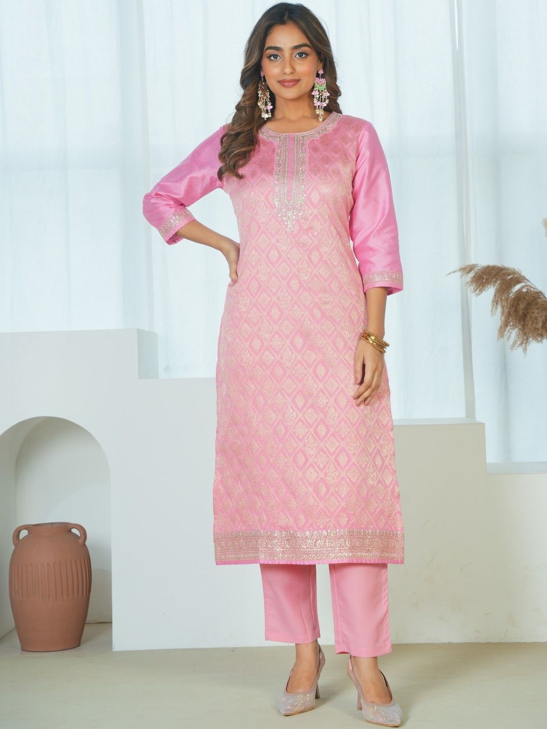 Buy Aramya Women Kurta - Kurtas for Women 38142274 | Myntra