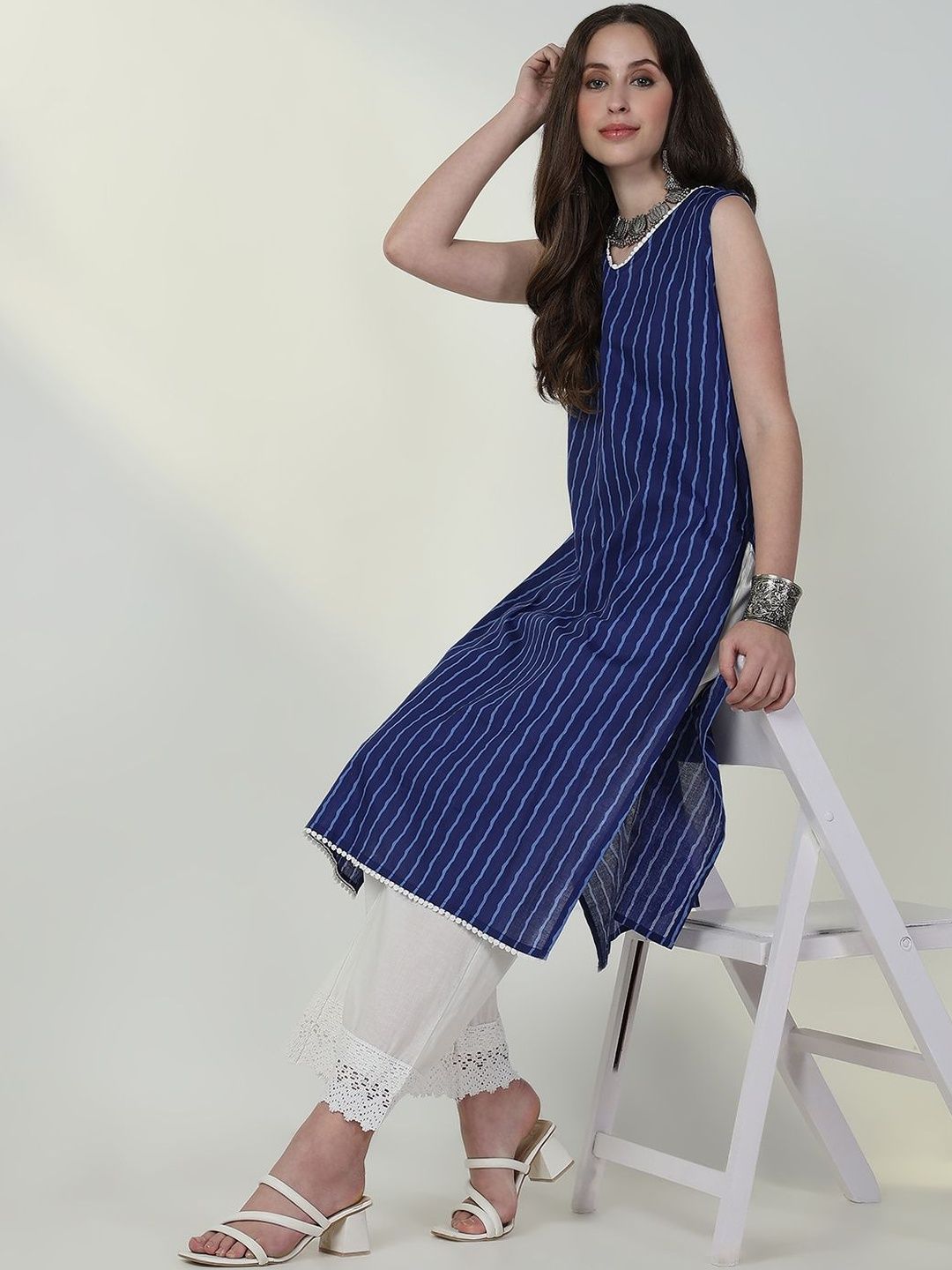 Buy SHOWOFFFF Women Striped Regular Kurta With Trousers - Kurta Sets ...