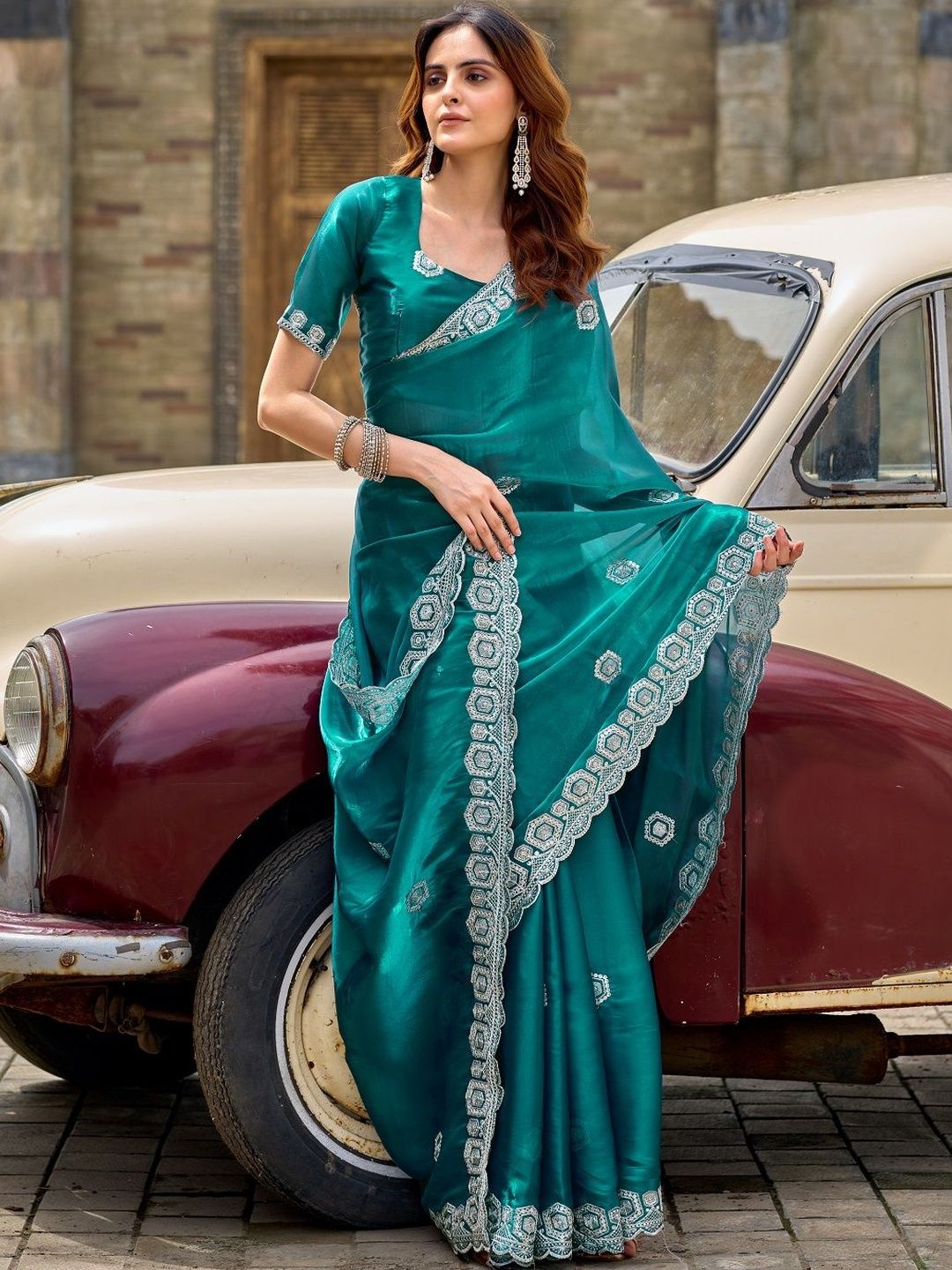 Buy Suha Women Teal Green Elegant Shimmer Chiffon Jimmy Cho Saree With ...