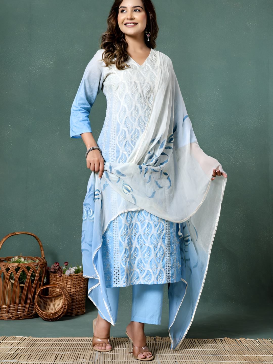Buy Kiaasa Ethnic Motifs Printed Straight Kurta With Trousers & Dupatta ...