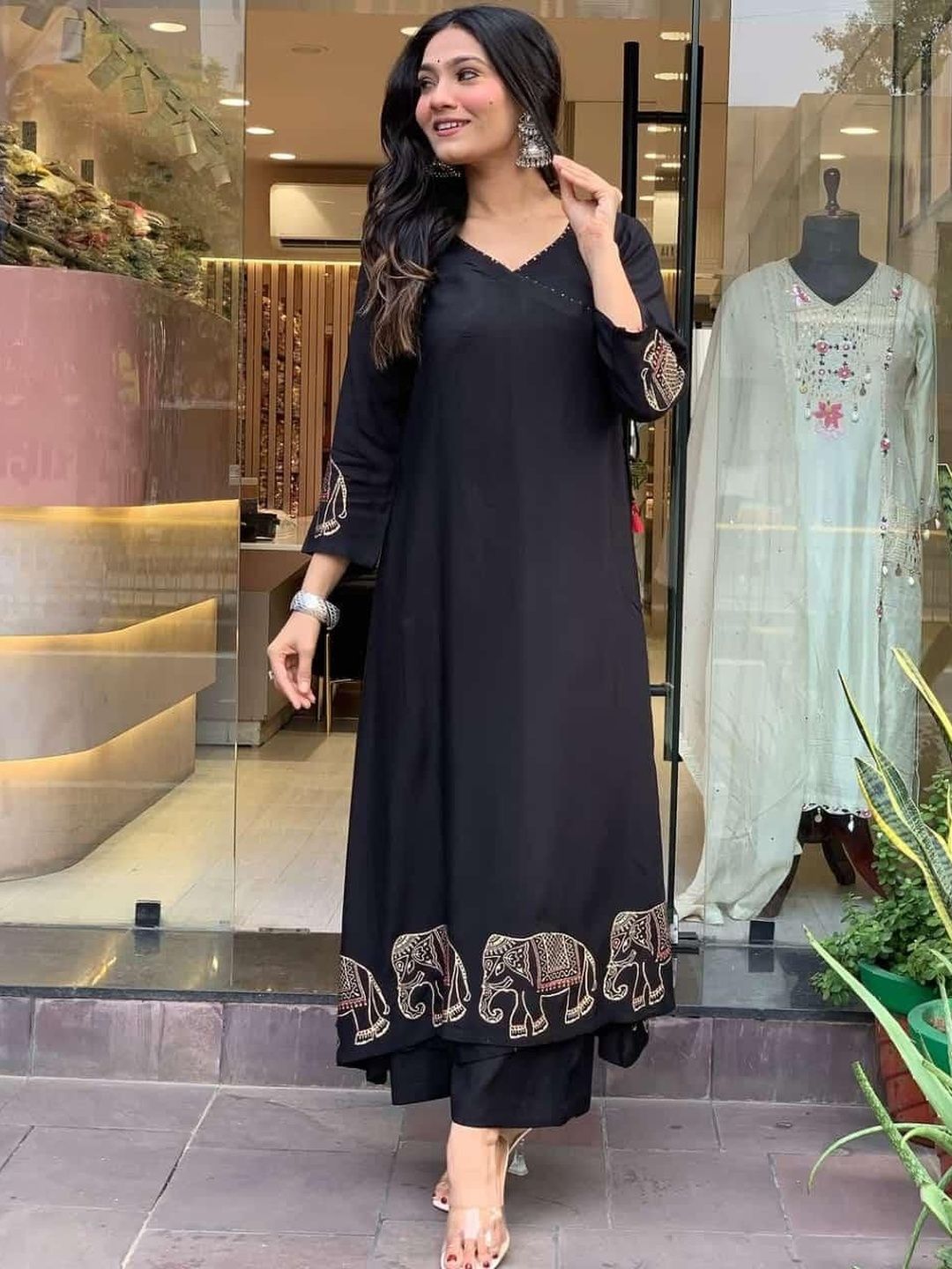 Buy ANGIYA Women Ethnic Motifs Printed Regular Thread Work Kurta Set ...