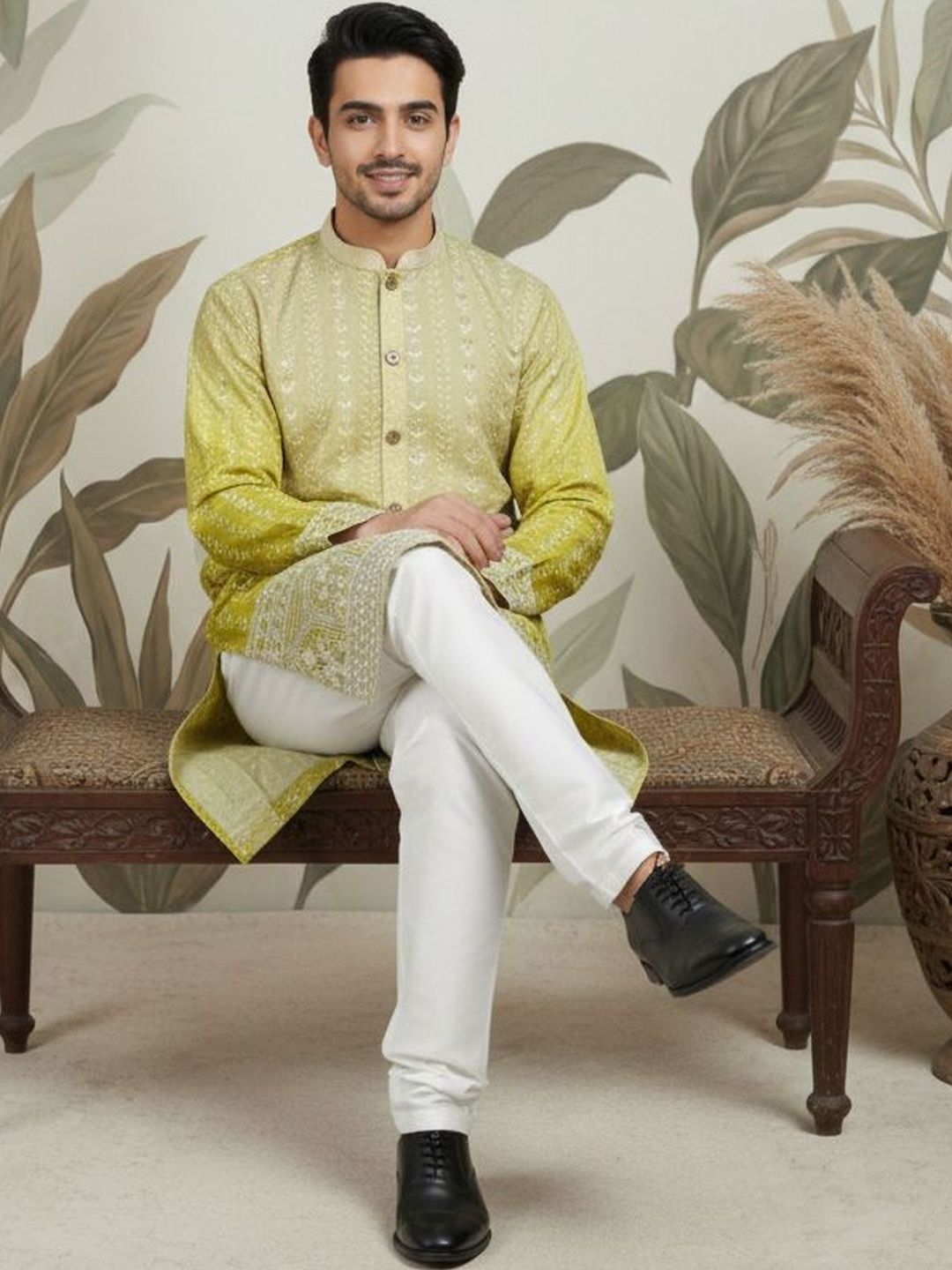 Buy Jompers Men Floral Embroidered Thread Work Floral Kurta - Kurtas ...