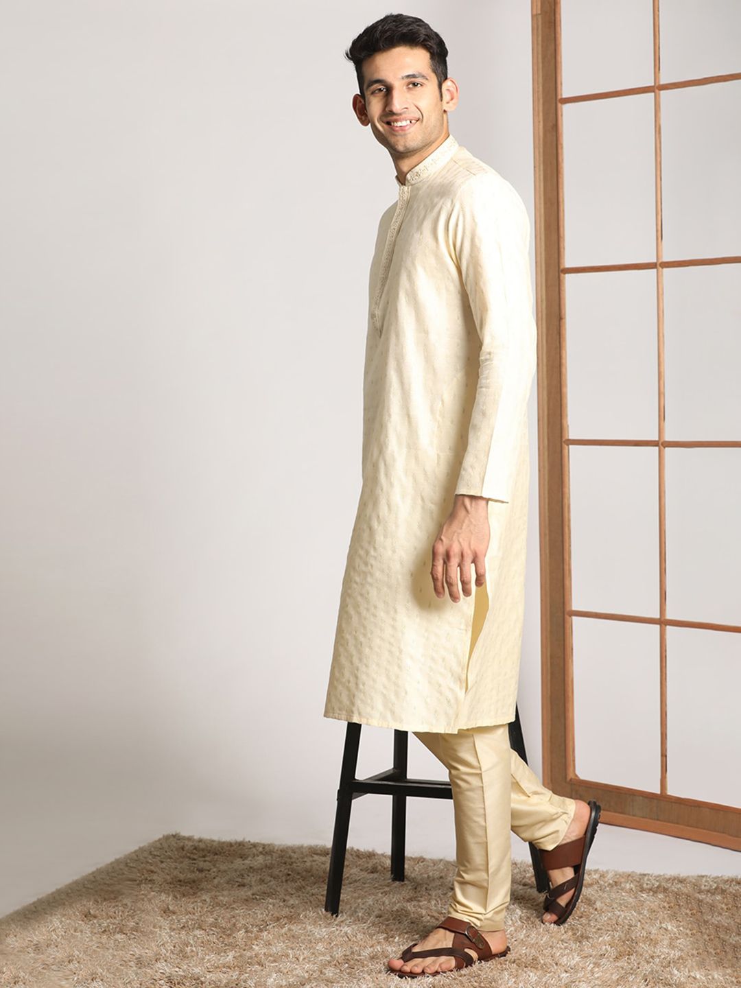 Buy Manyavar Men Full Sleeves Kurta With Churidar - Kurta Sets for Men ...