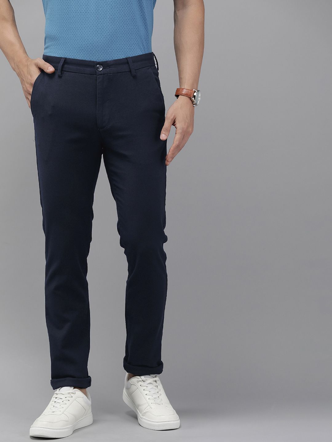 Arrow Sport Men Self Design Textured Skinny Fit Low-Rise Chinos ...