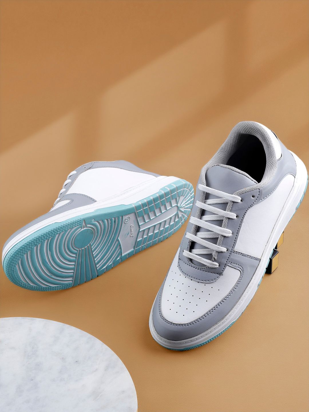 mr.wonker Men Perforated Colourblocked Sneakers - Price History