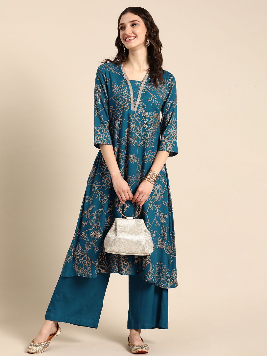 Anouk Floral Printed Kurta with Palazzos - Price History