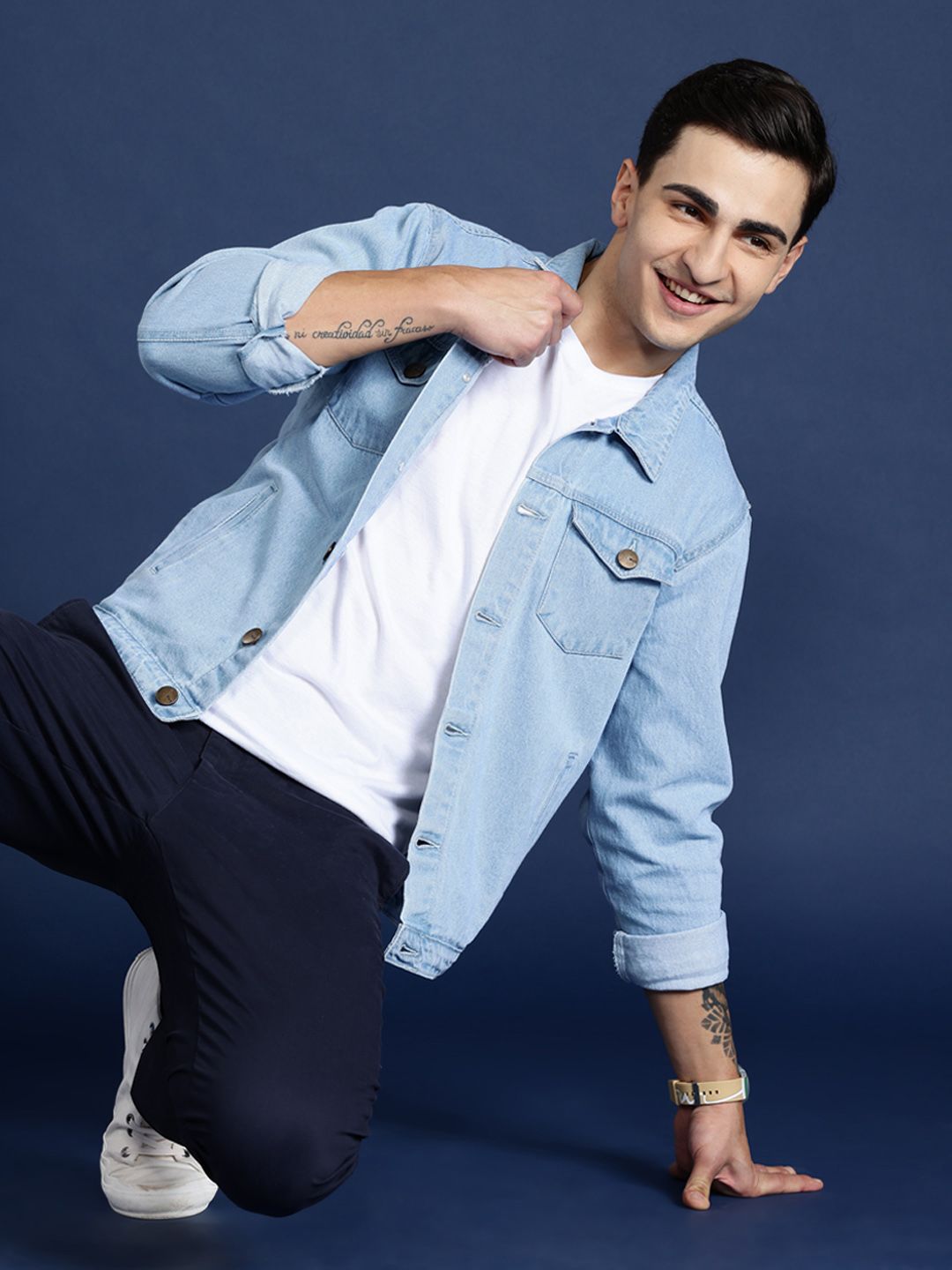 Mast & Harbour Solid Flap Pocket Detailed Pure Cotton Denim Jacket ...