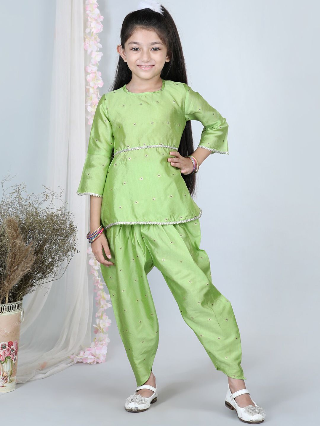 Cutiekins Girls Round Neck Self Design Gotta Patti Bell Sleeve Kurta ...