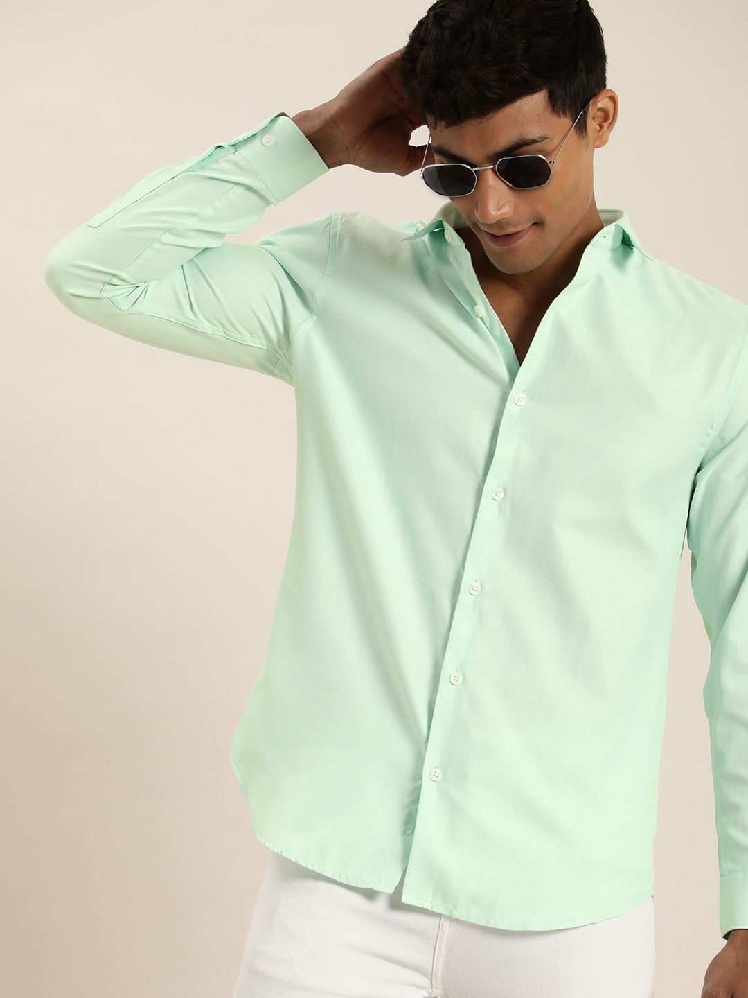encore by INVICTUS Men Classic Slim Fit Opaque Casual Shirt - Price History