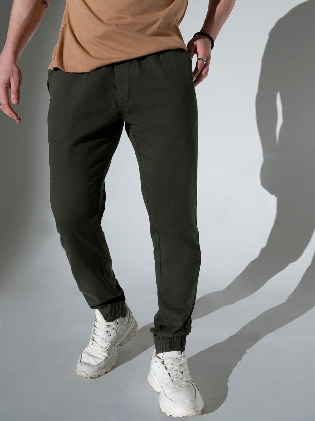 Hubberholme Men Smart Slim Fit Mid Rise Joggers - Price History
