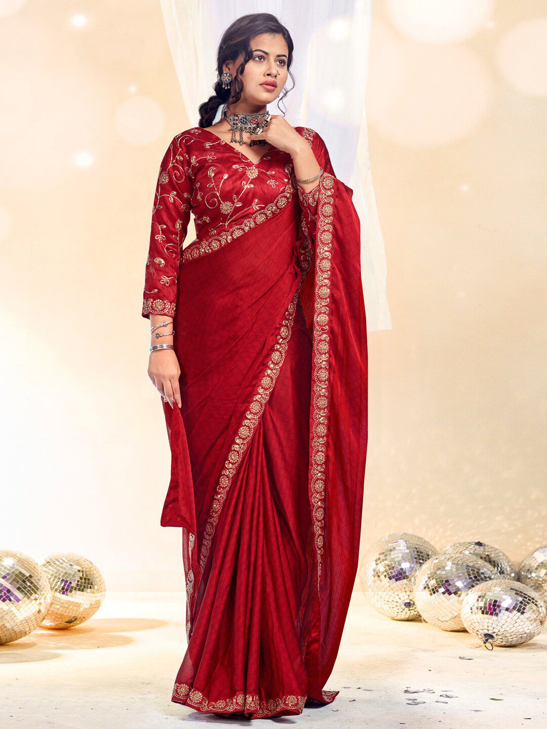 Buy Mitera Red Checked Embroidered Poly Chiffon Saree - Sarees for ...
