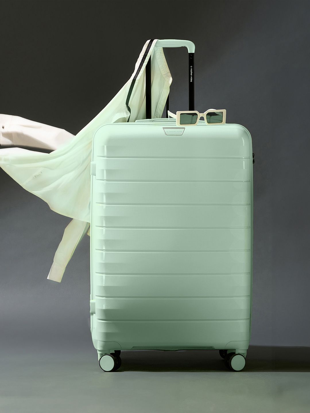 Nasher Miles Vienna Hard-Sided Medium Trolley Suitcase - Price History