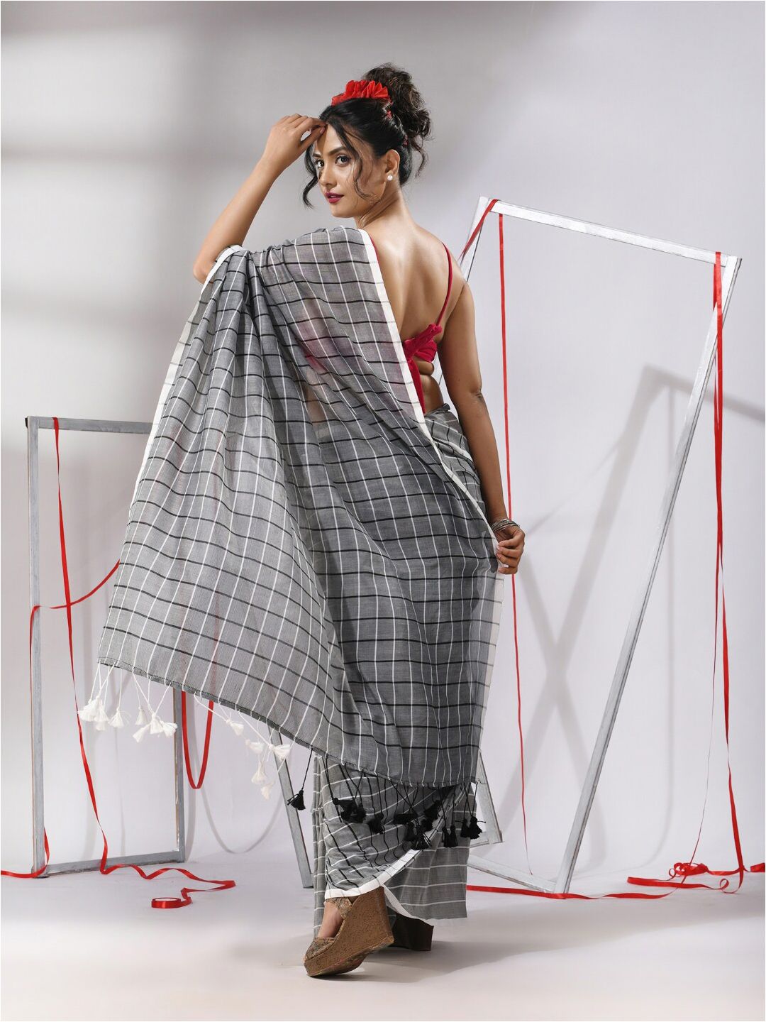 Buy Charukriti Checked Pure Cotton Saree - Sarees for Women 28118876 ...