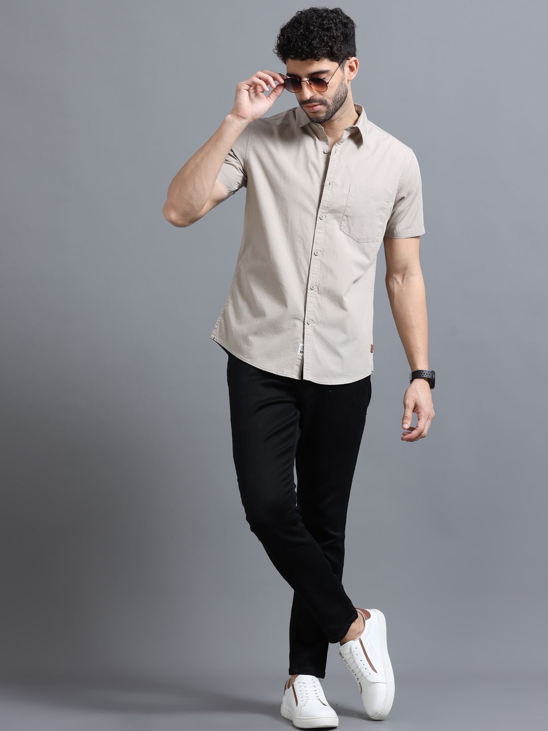 Buy The Roadster Lifestyle Co Pure Cotton Half Sleeve Shirts - Shirts for Men 29936226 | Myntra