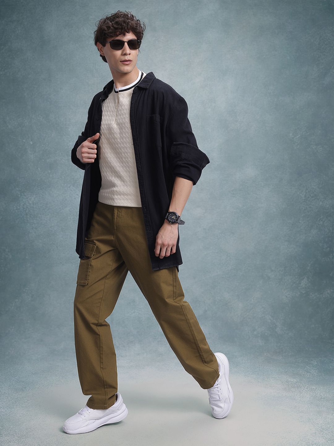 Buy The Roadster Life Co. Men Relaxed Fit Cargo Style Trousers ...