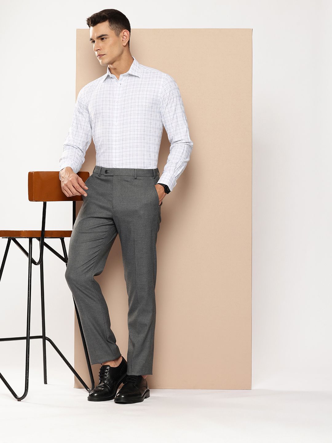 Buy INVICTUS Pure Cotton Slim Fit Opaque Checked Formal Shirt - Shirts ...