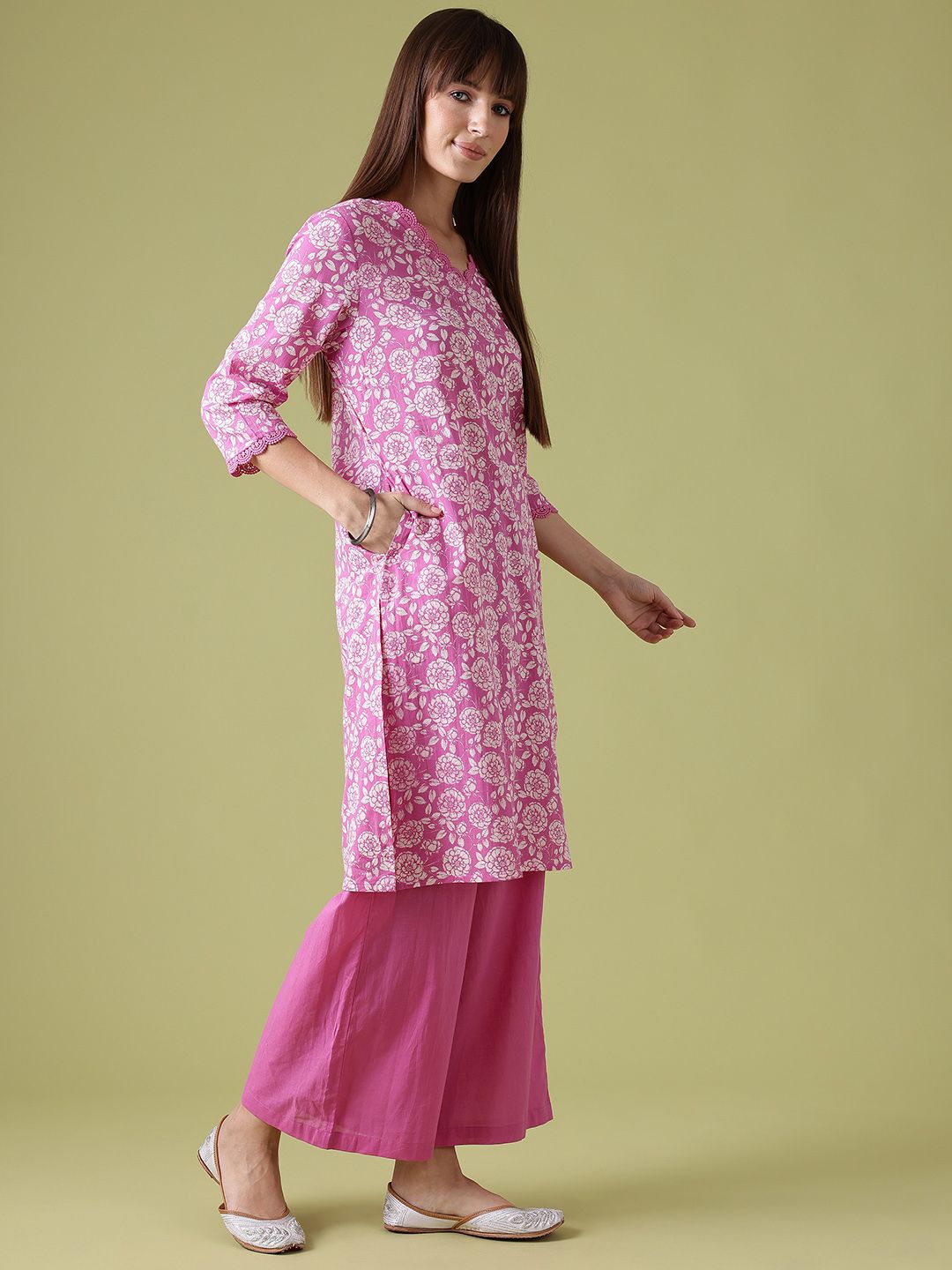 Buy Anouk Floral Printed Lace Insert Detail Pure Cotton Straight Kurta With Trousers - Kurta ...